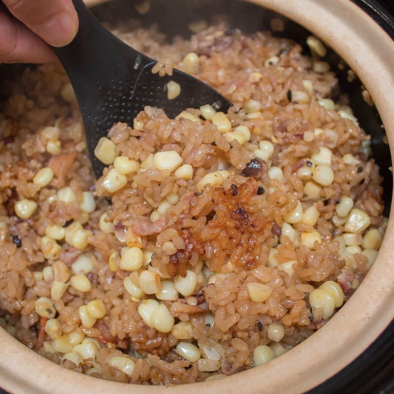 Smoky Shoyu-Flavored Corn & Bacon Rice – Happy Donabe Life
