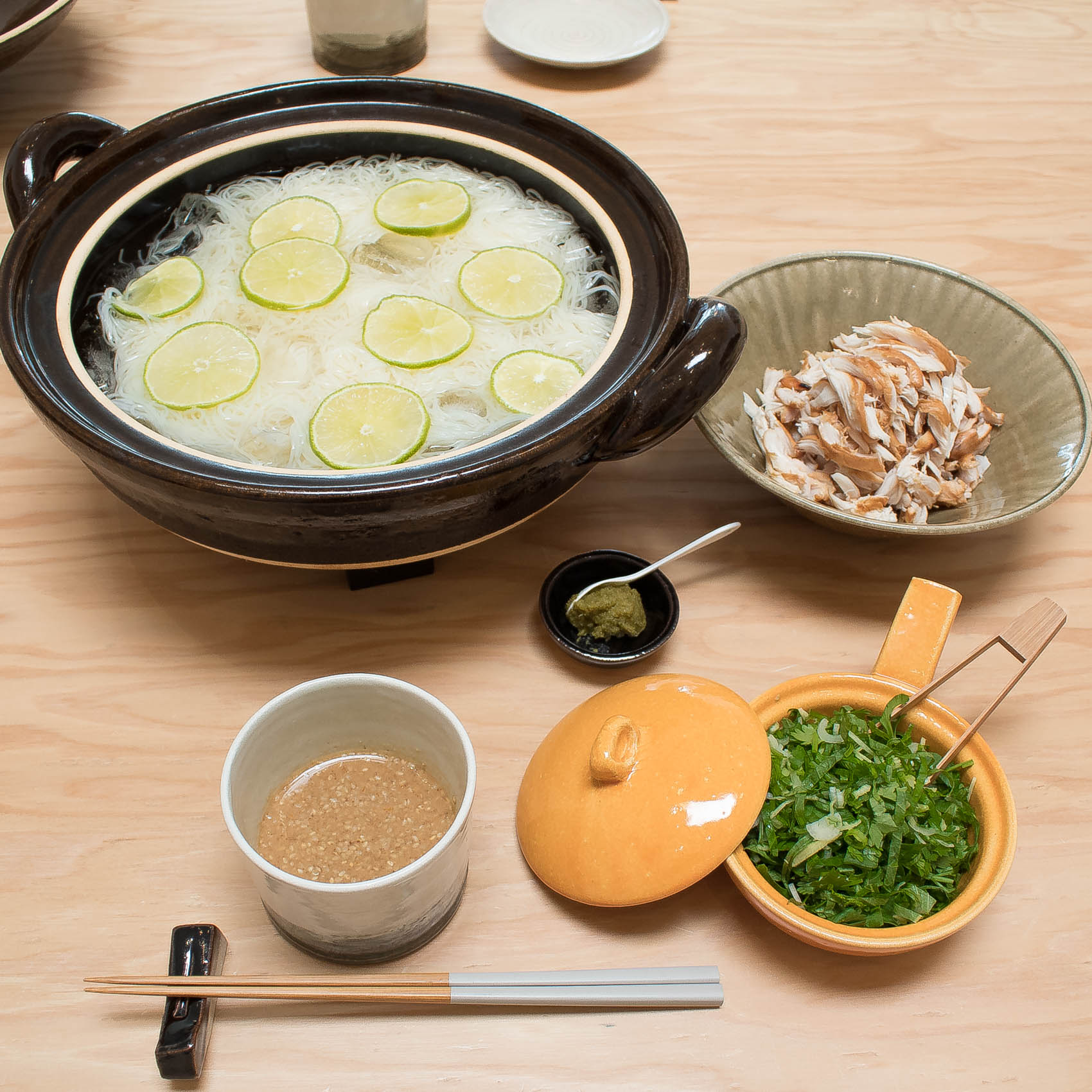 Cold Somen Noodle with Golden Sesame Dipping Sauce – Happy Donabe Life